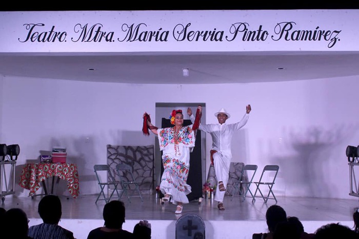 datos interesantes :: CHOCHOLA "LUGAR DE AGUA SALOBRE"